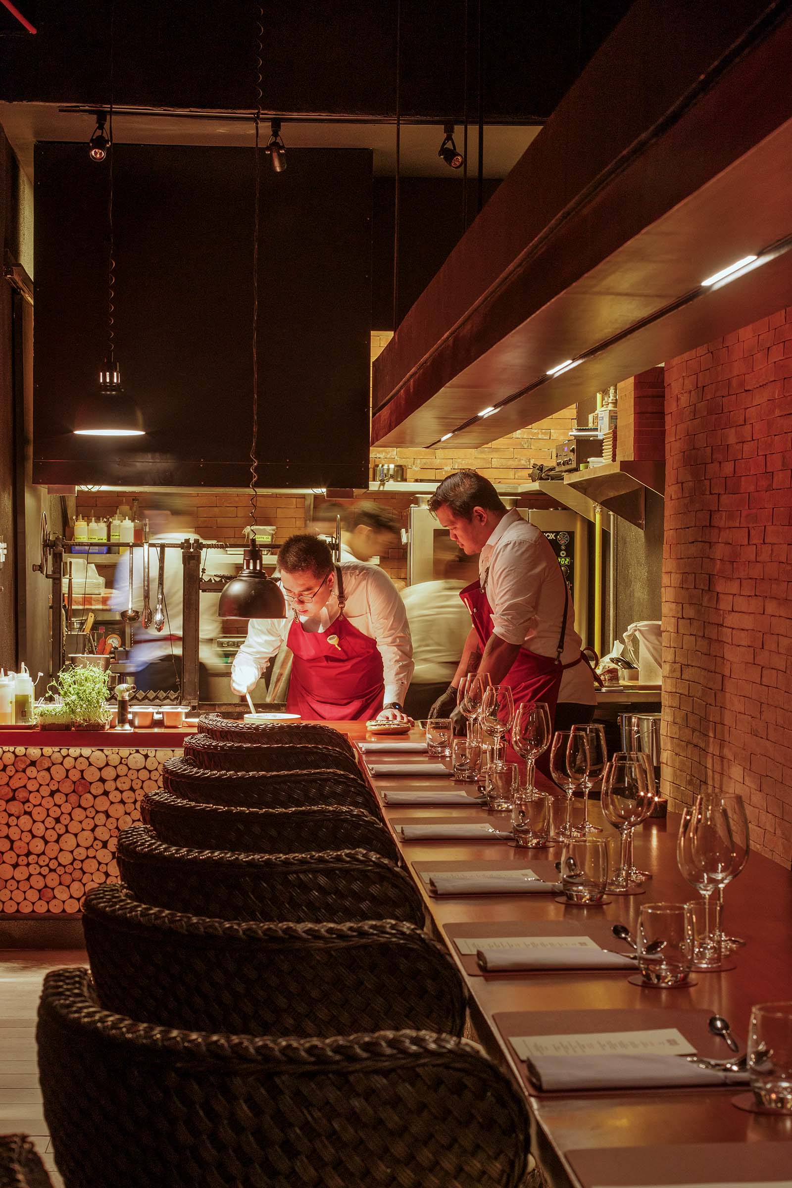 Goxo: A Hidden Bar and Asador in the Heart of Makati